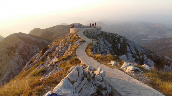 Impro Ceļojumi - MELNKALNE – JŪRAS UN KALNU VILINĀJUMS II